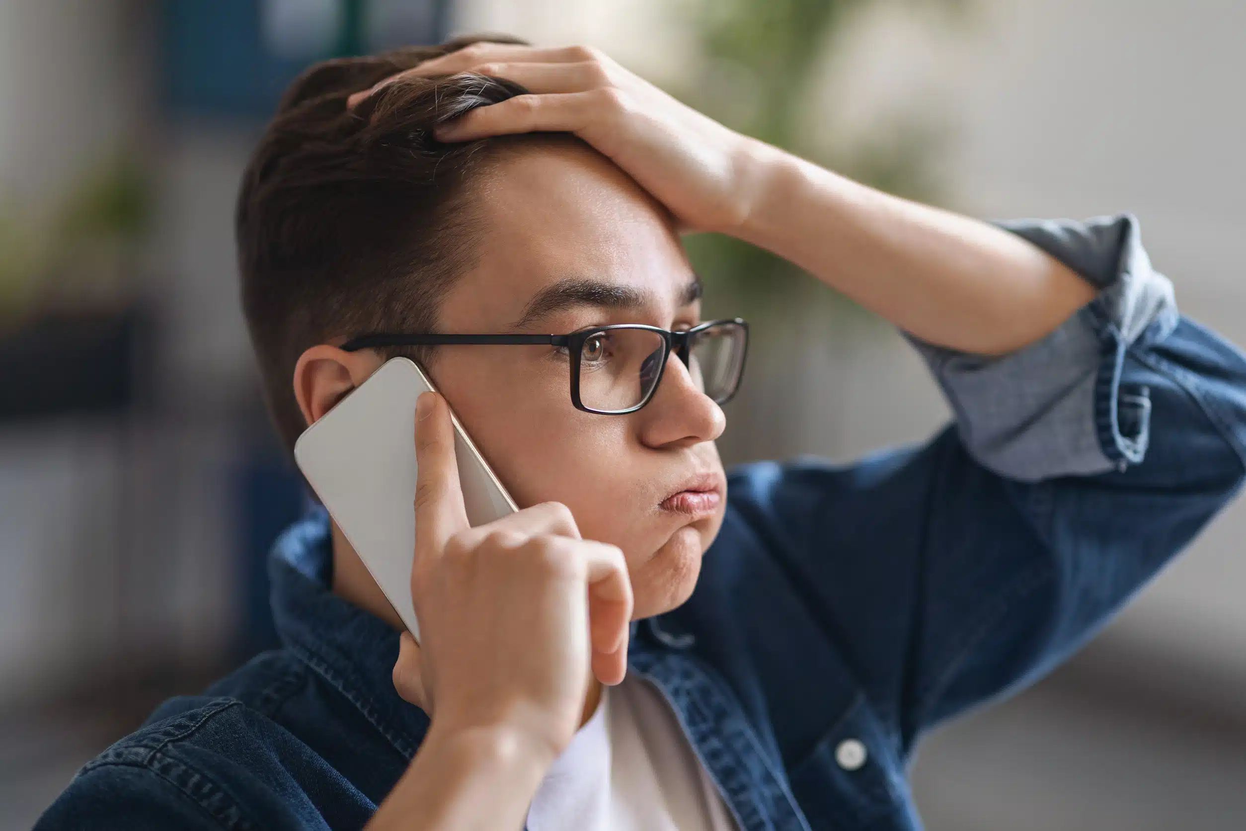 What Are the Red Flags for Impersonation Scams?